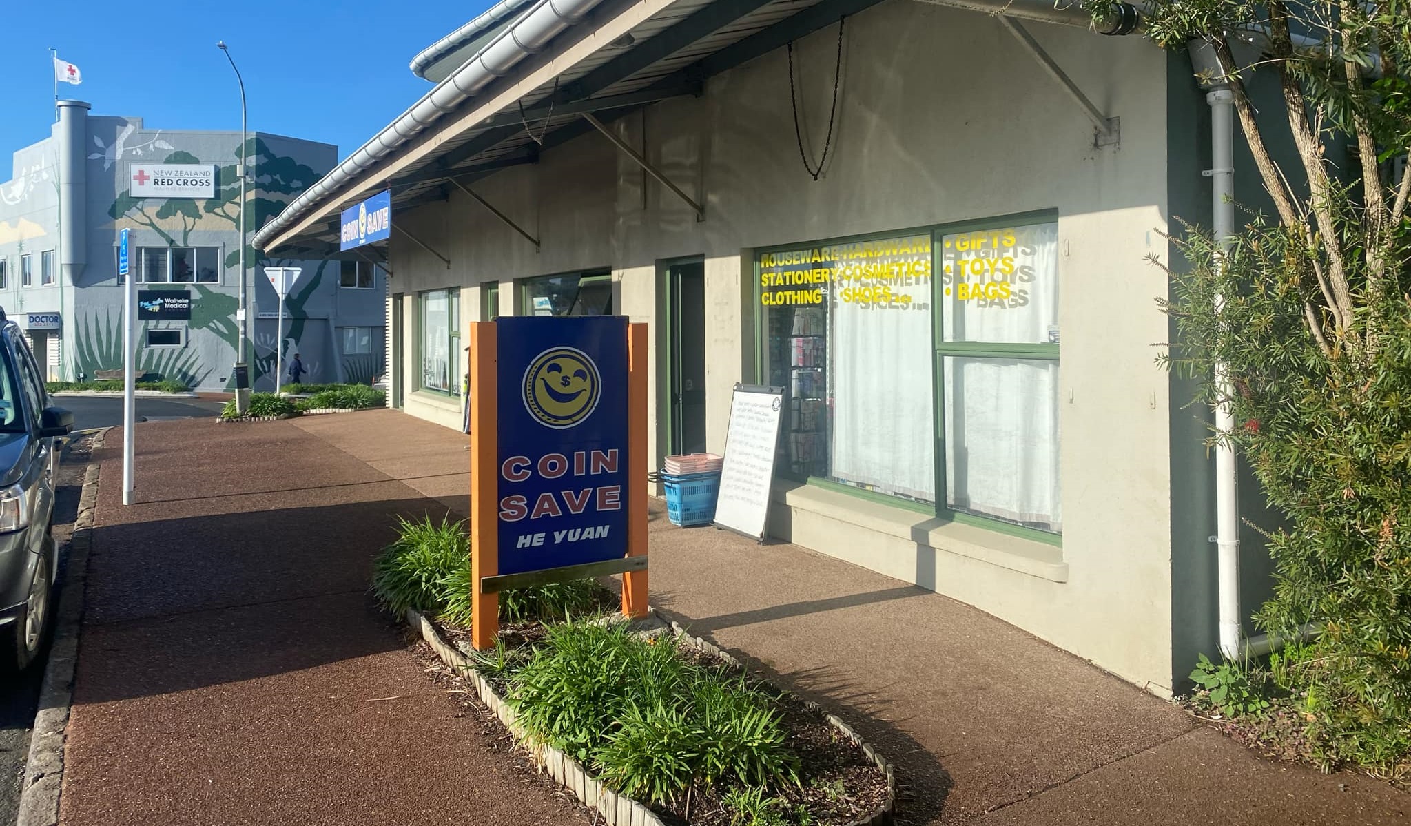 Coin Save Waiheke - Overview of Waiheke Island