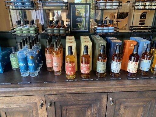 The Heke - Overview of Waiheke Island