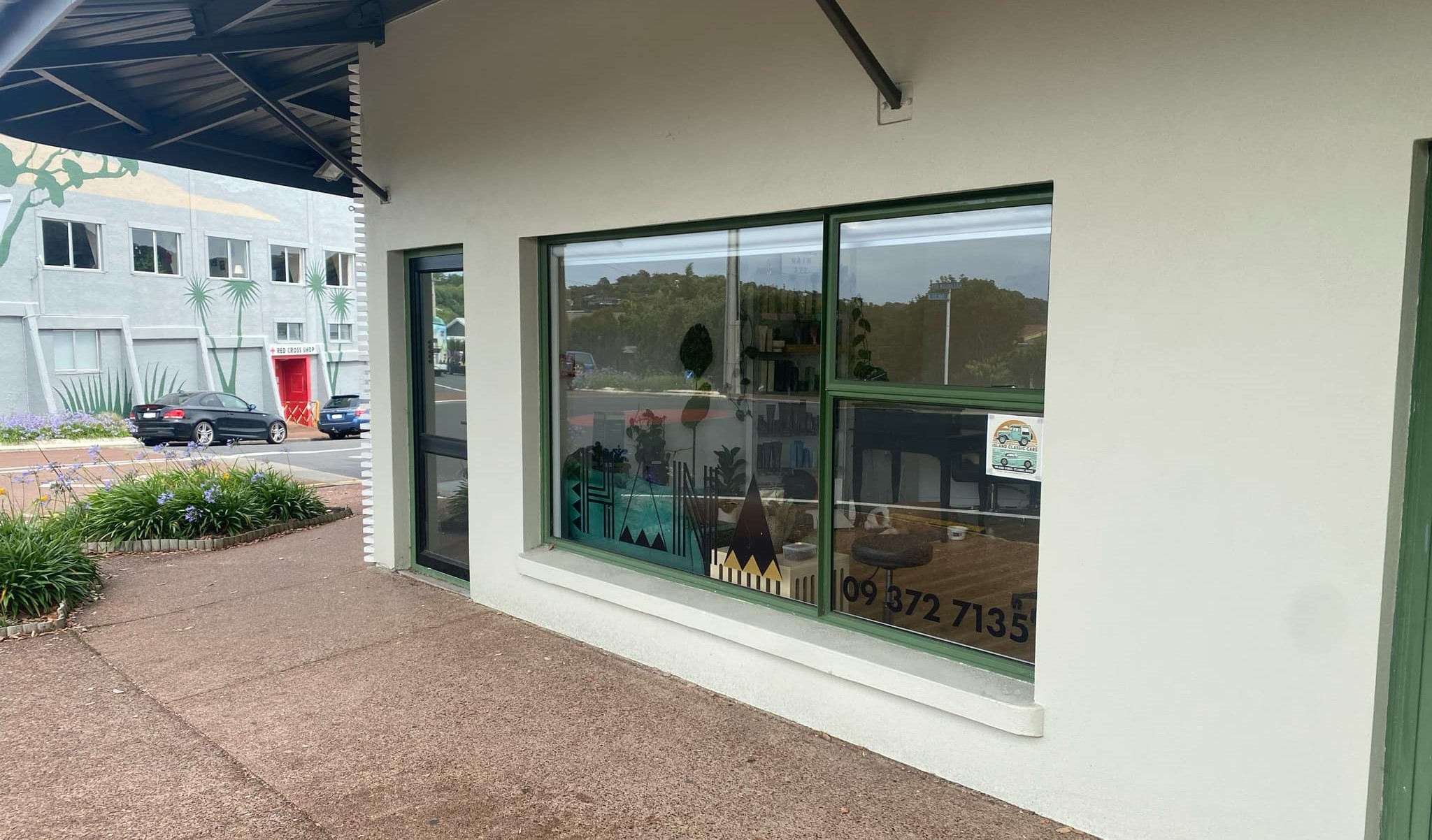 Hana Hair Salon - Overview of Waiheke Island