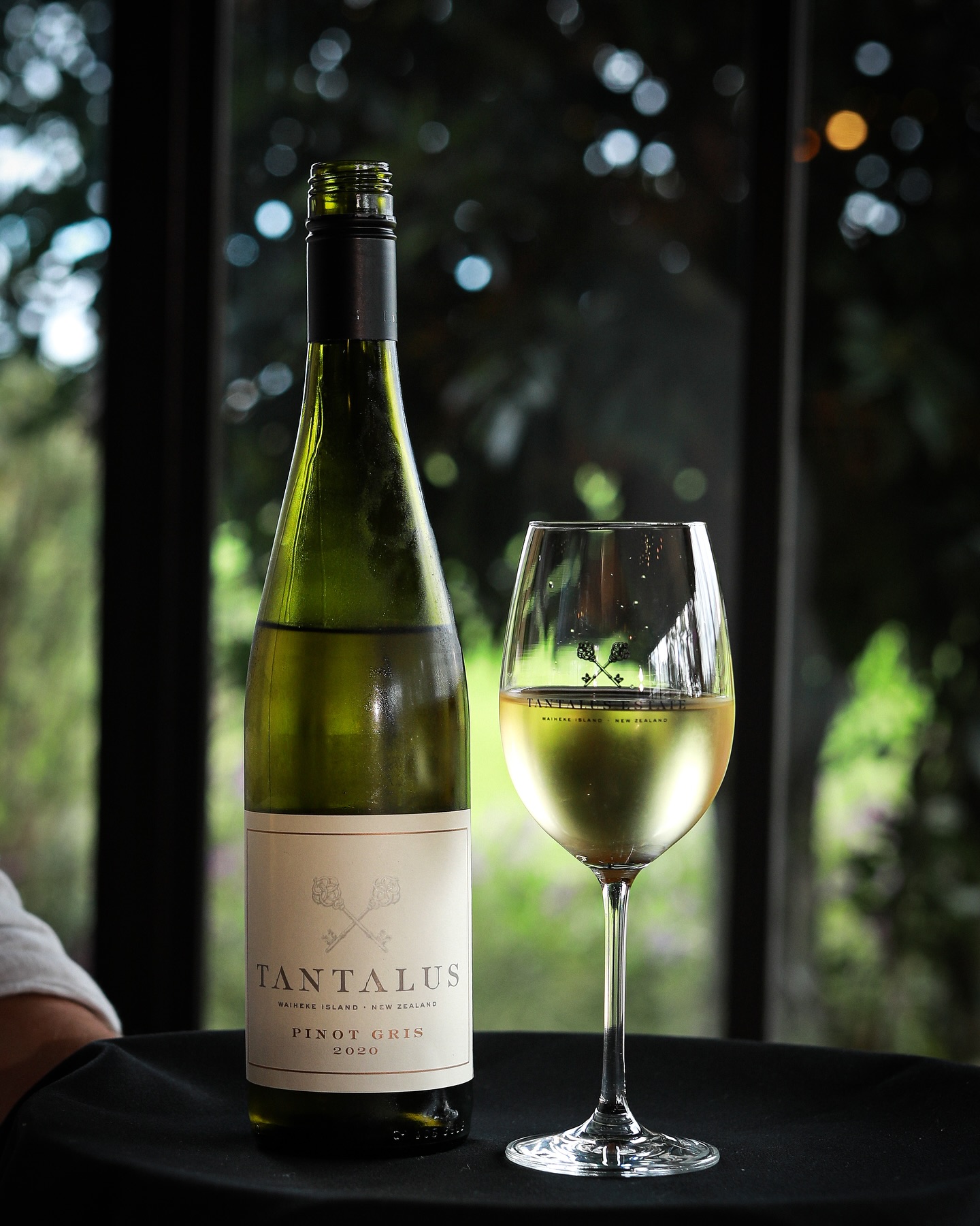 Tantalus Estate - Overview of Waiheke Island