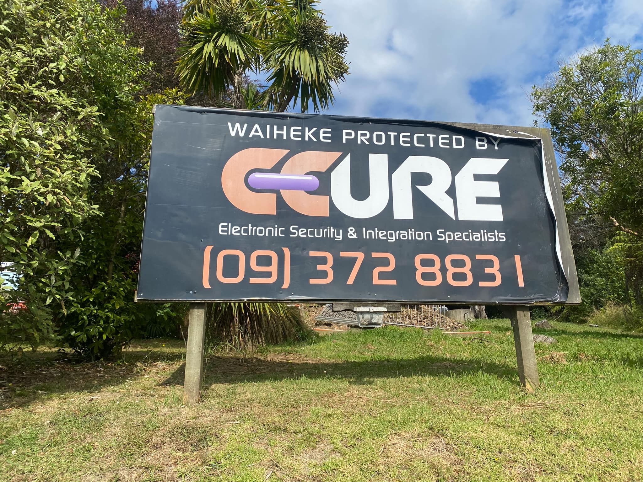 CCURE - Overview of Waiheke Island